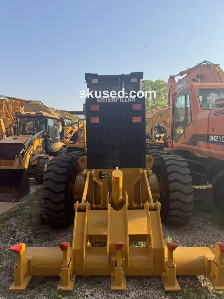 Used Grader Archives | SK Used Construction Machinery